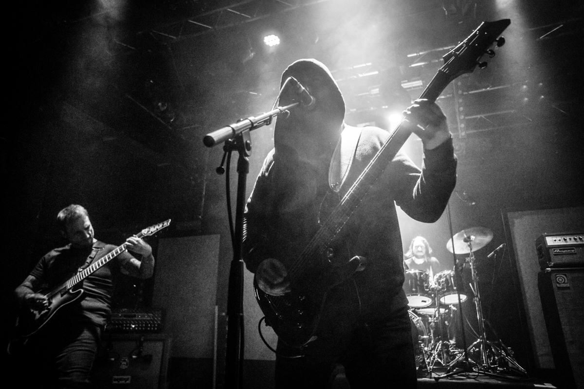 Support your local scene and Rock’n’Roll Dealer - Post Tenebras Rock